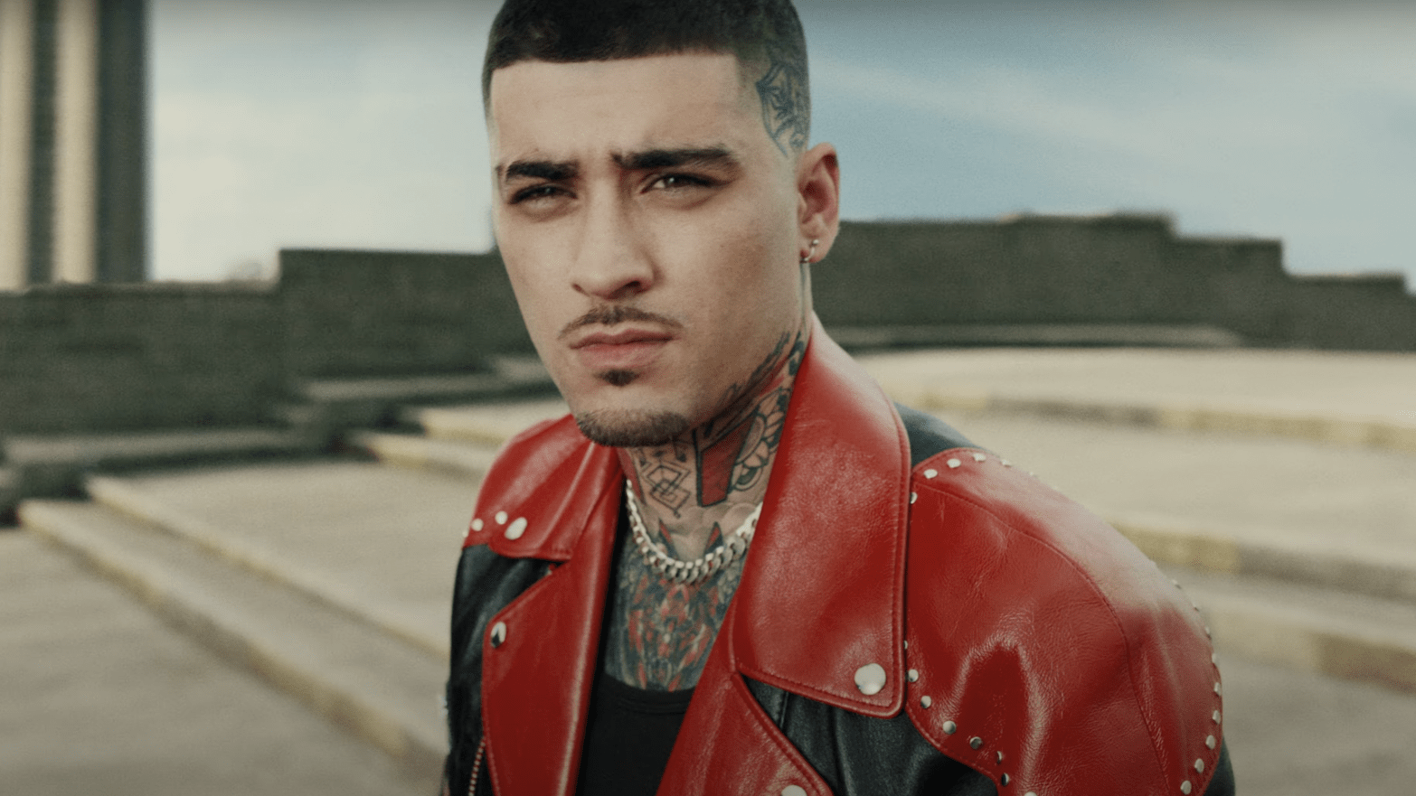 Zayn regresa con himno de verano “Love like This” - Chapin Radios