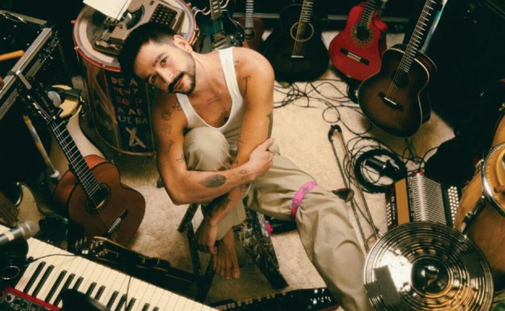 Camilo lanza su nuevo álbum ‘Cuatro’ un tributo a los sonidos tropicales - Chapin Radios