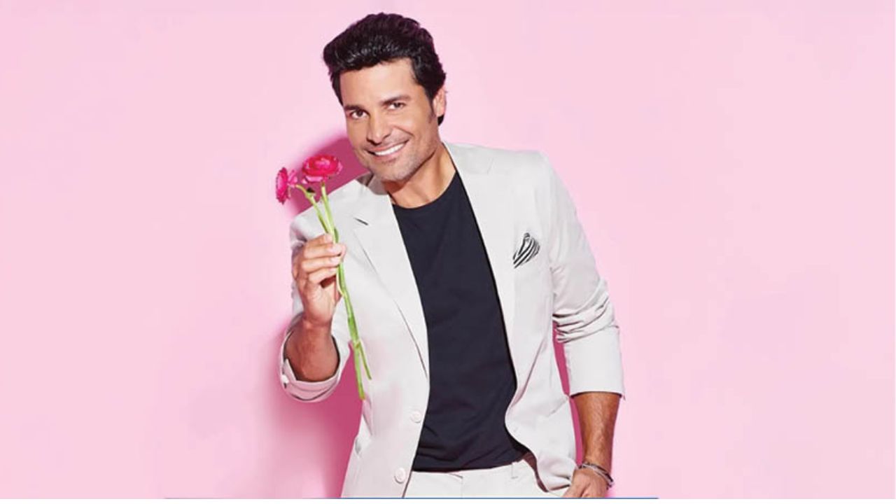 Chayanne arranca su gira en Argentina y pide una rosa como símbolo de ...